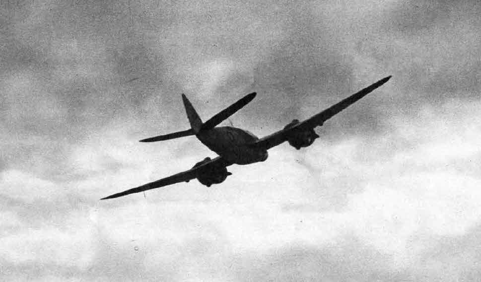 Bristol Beaufighter Mk.X from behind