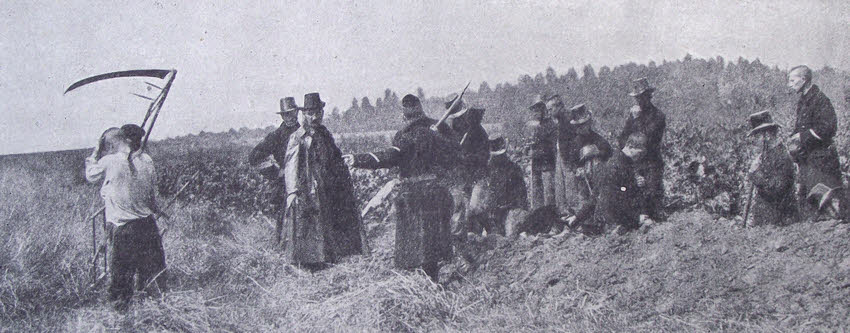 belgian-troops-digging-trench-1914
