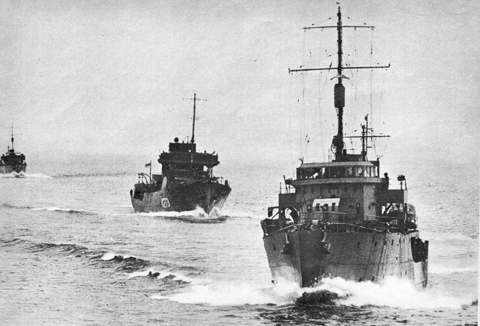 Bangor Class Minesweepers and HMCS La Malbaie