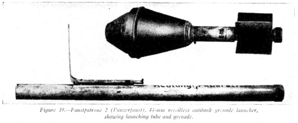Panzerfaust 30 launching tube and grenade