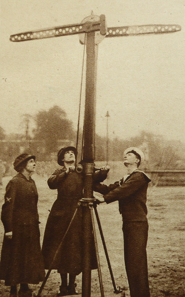 WRENs signalling with semaphore